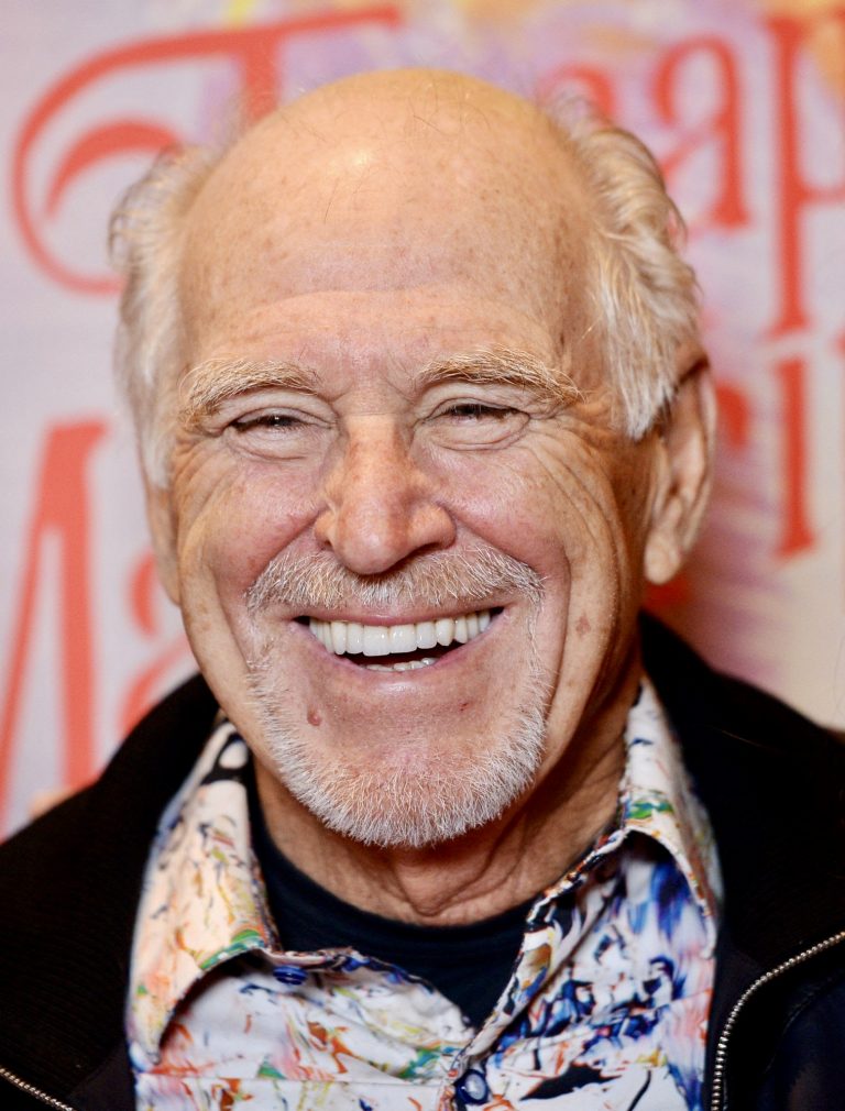 Margaritaville’s singer Jimmy Buffett, who turned beach-bum life into ...